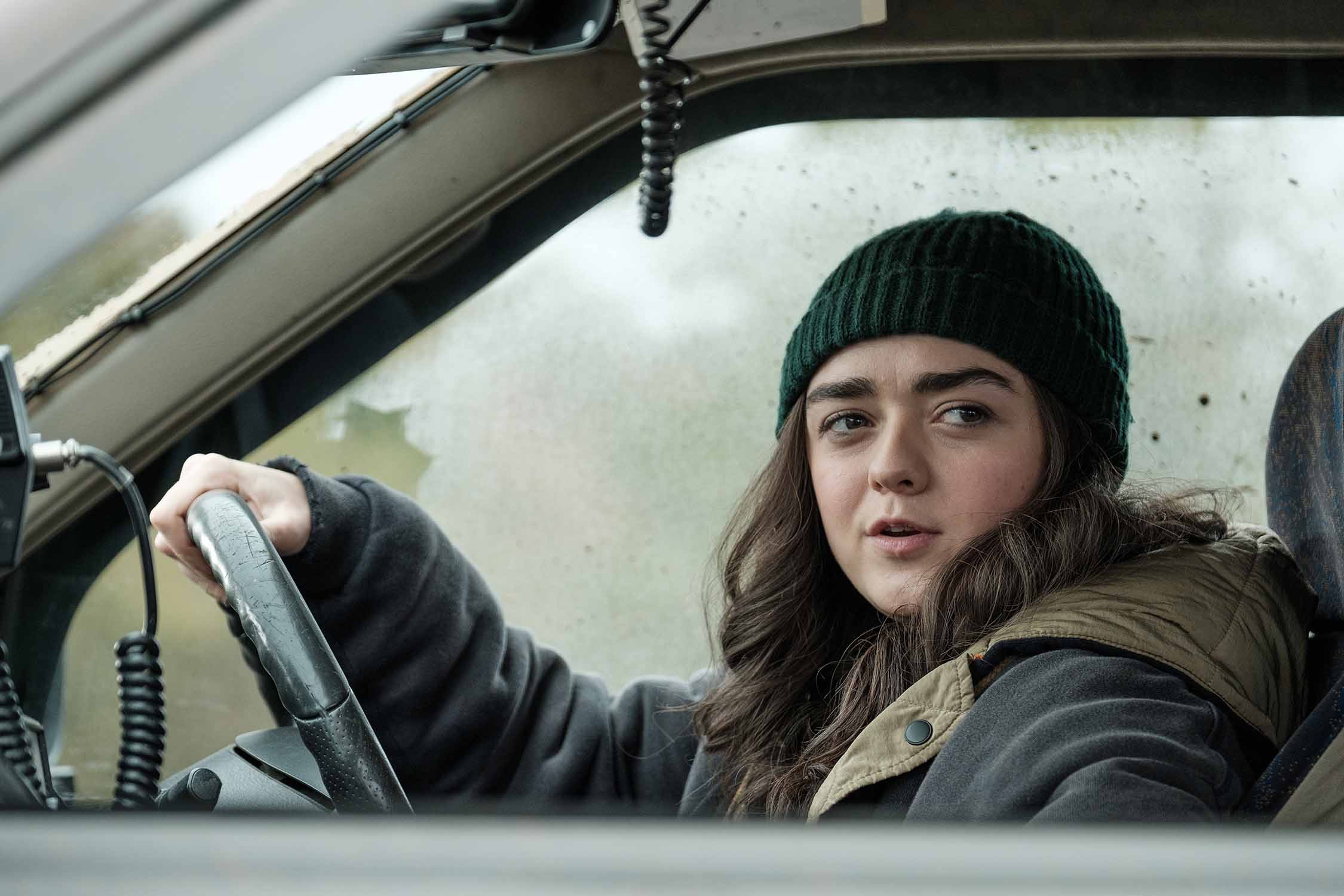 two-weeks-to-live-serie-protagonizada-por-maisie-williams
